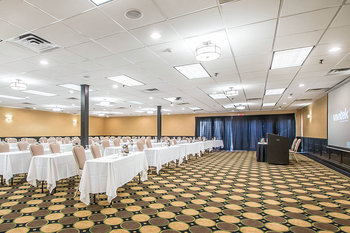 Meeting & Events Space in Elmhurst IL | Clarion Inn Elmhurst