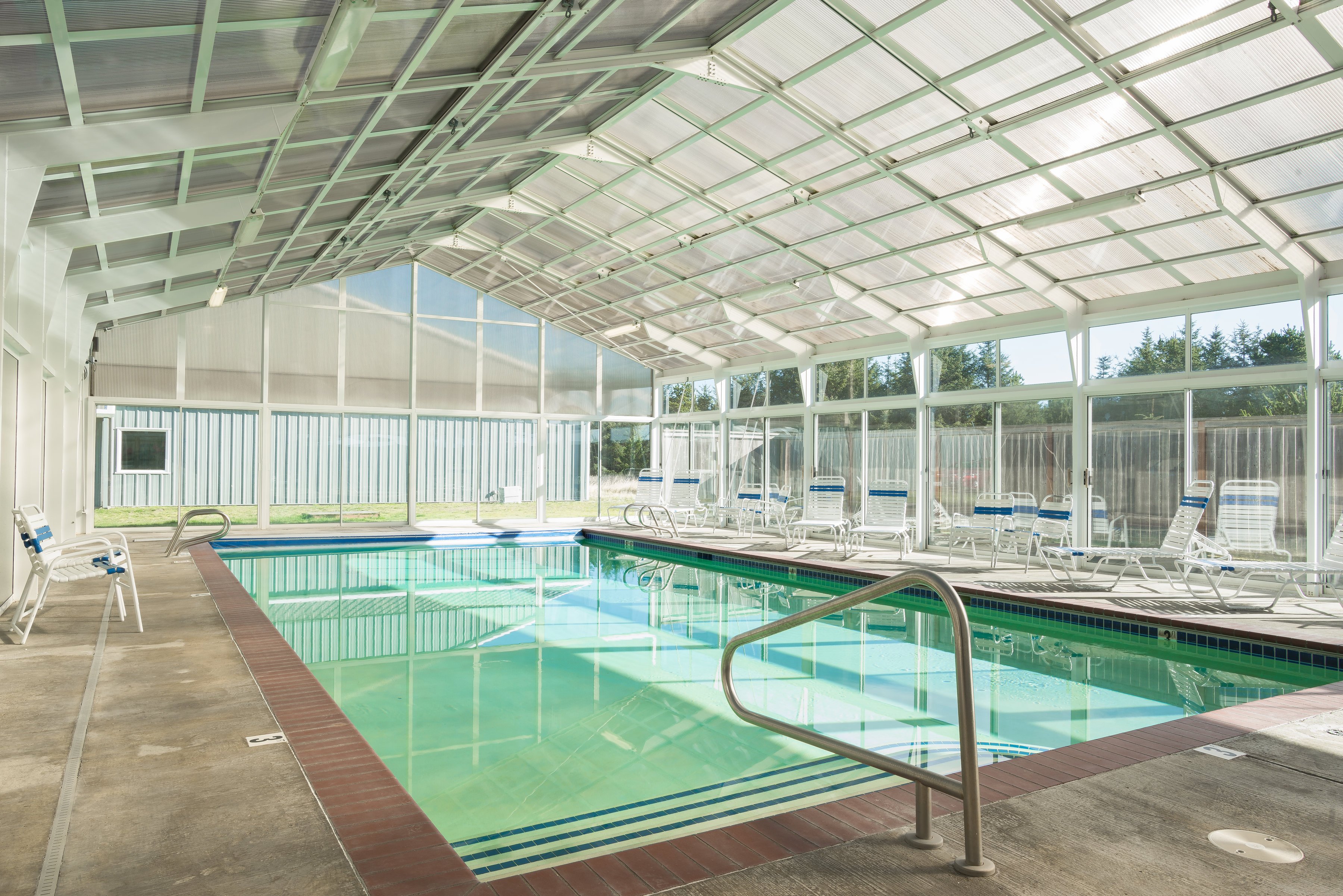 Resort in Long Beach WA | Lighthouse Oceanfront Resort